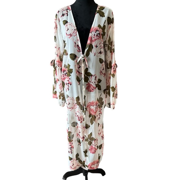 Band of Gypsies | Kimonos & Yukatas | Band Of Gypsies Sheer Floral ...